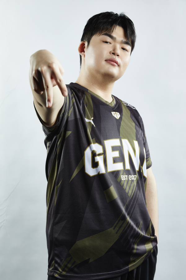 [PWS P1] 애더 "젠지 유니폼 무게감 잘 알고 있다"