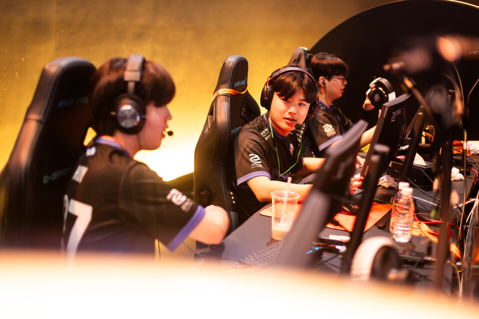 [PGS 4] GNL·광동·DK, 일제히 '빨간불'…교전력·자신감↓