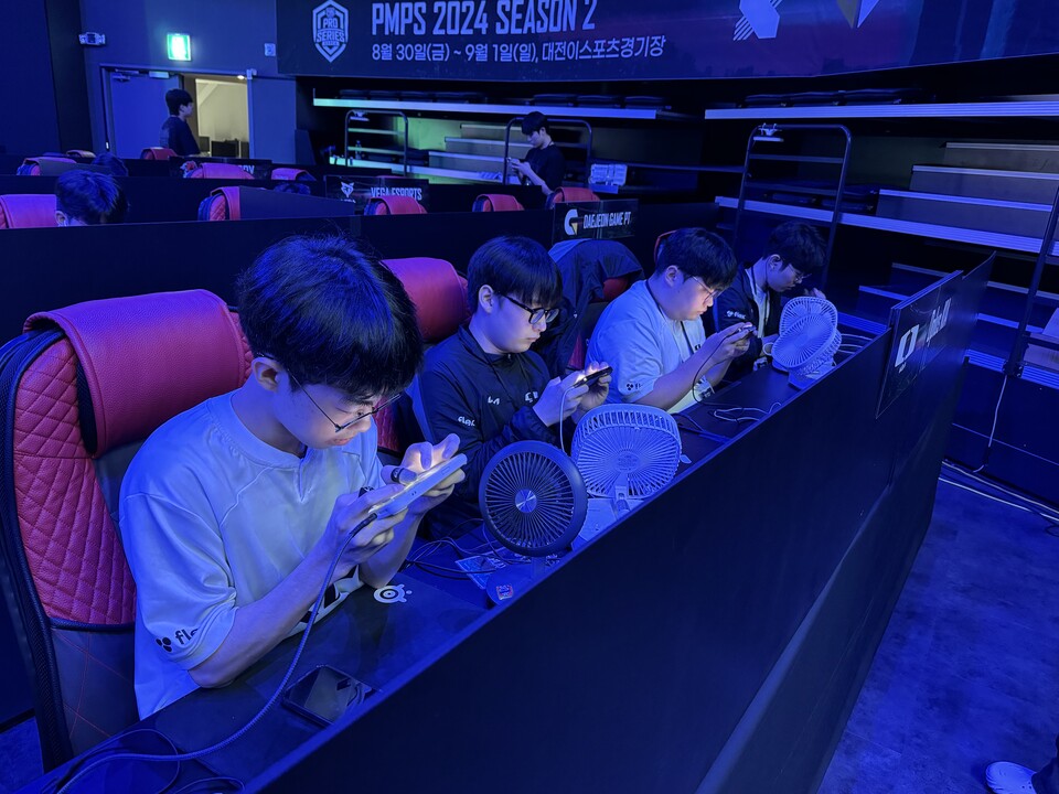 [PMPS S2] DK, 2명만 살아도 이긴다…2일차 선두 등극