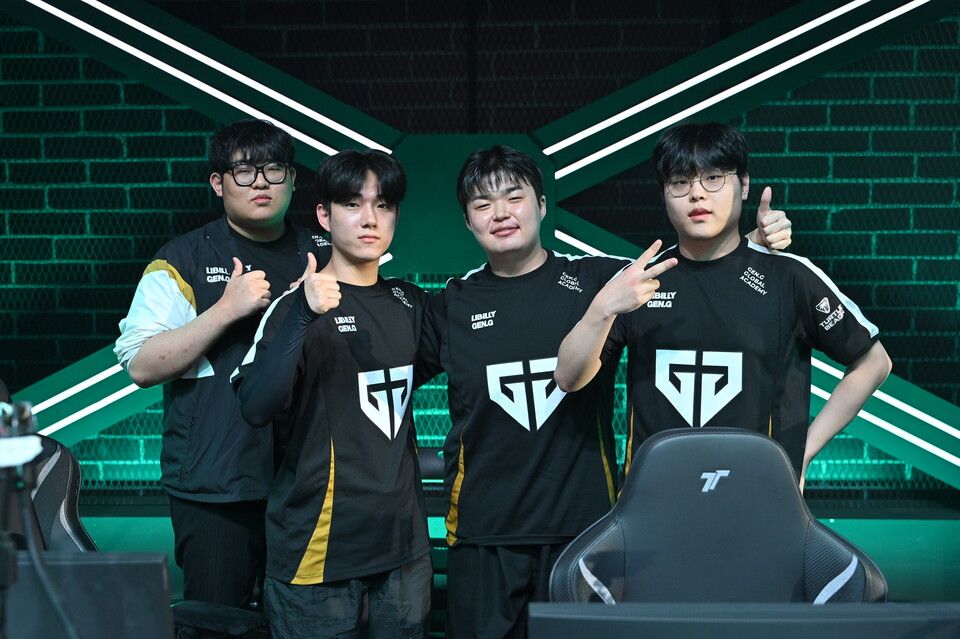 [PGS 6] 젠지, 61점 '기사회생'…광동·T1도 파이널행 안갯속