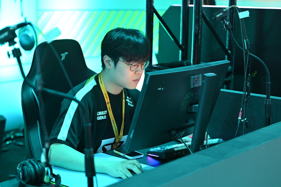 [PGS 6] 젠지, 61점 '기사회생'…광동·T1도 파이널행 안갯속