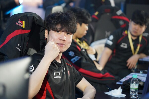 [PGC] '쏘닉 픽' 이엔드까지 살아났다…T1, 서킷3 R2 진출